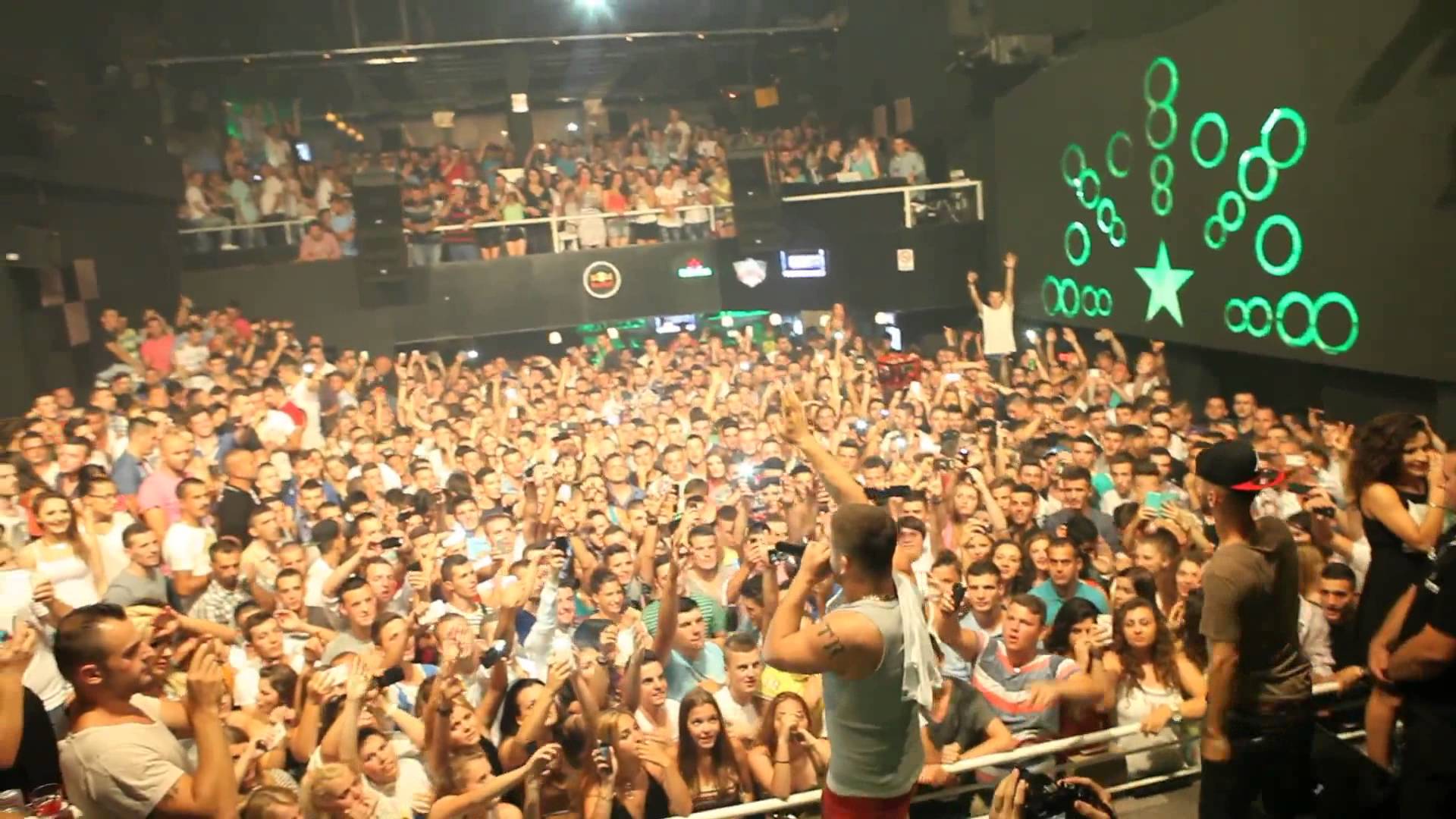 Explore Nightlife In Austin With Texas Shuttle